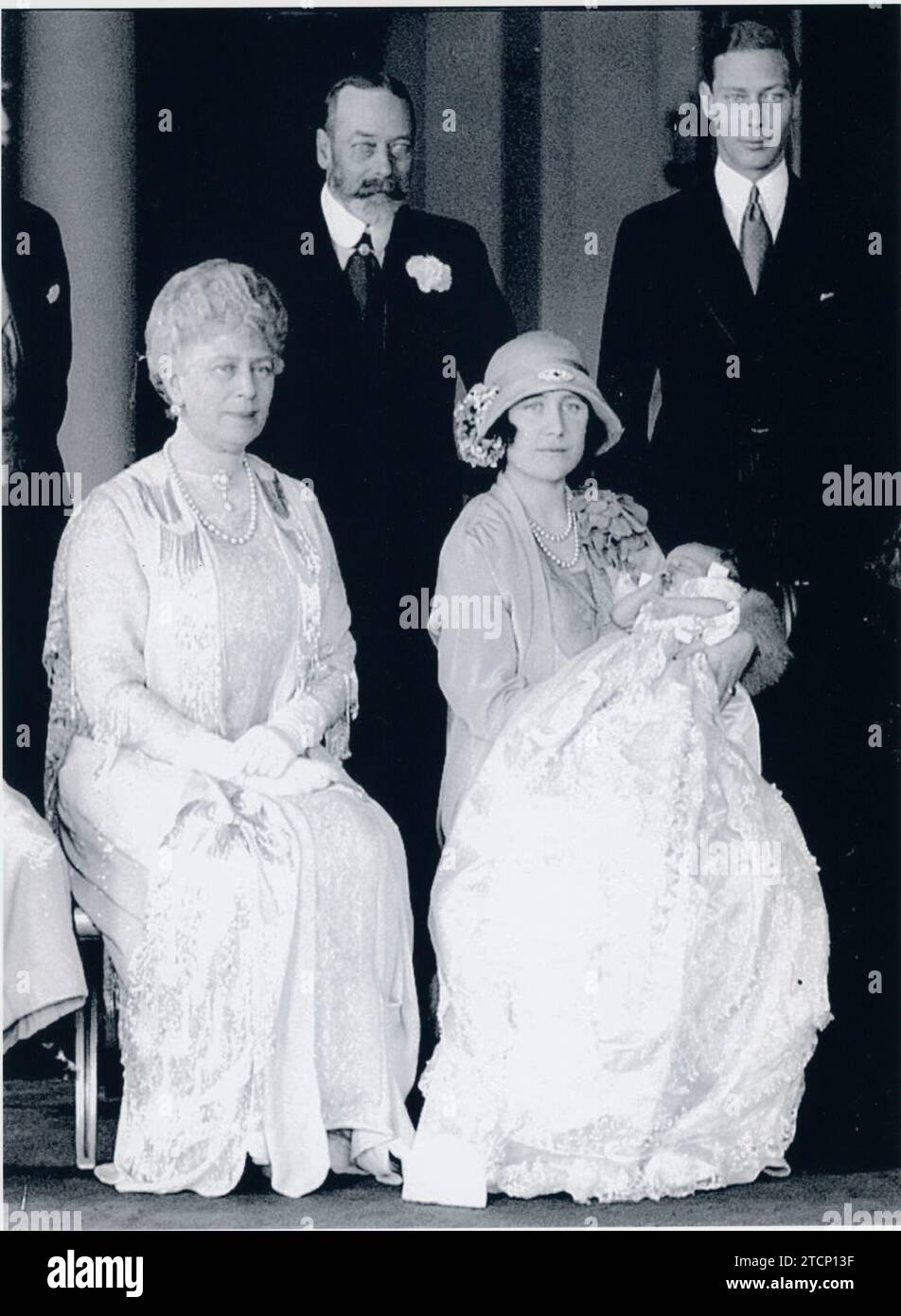 05/28/1926. Baptism of Elizabeth II. In the image, with his parents and ...