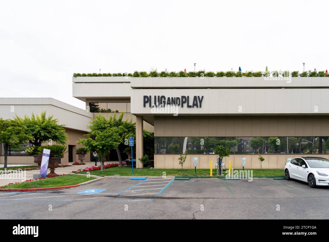 Plug And Play headquarters in Sunnyvale, USA Stock Photo - Alamy