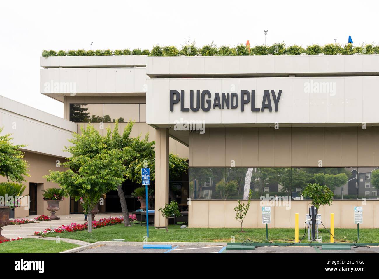 Plug And Play headquarters in Sunnyvale, USA Stock Photo - Alamy