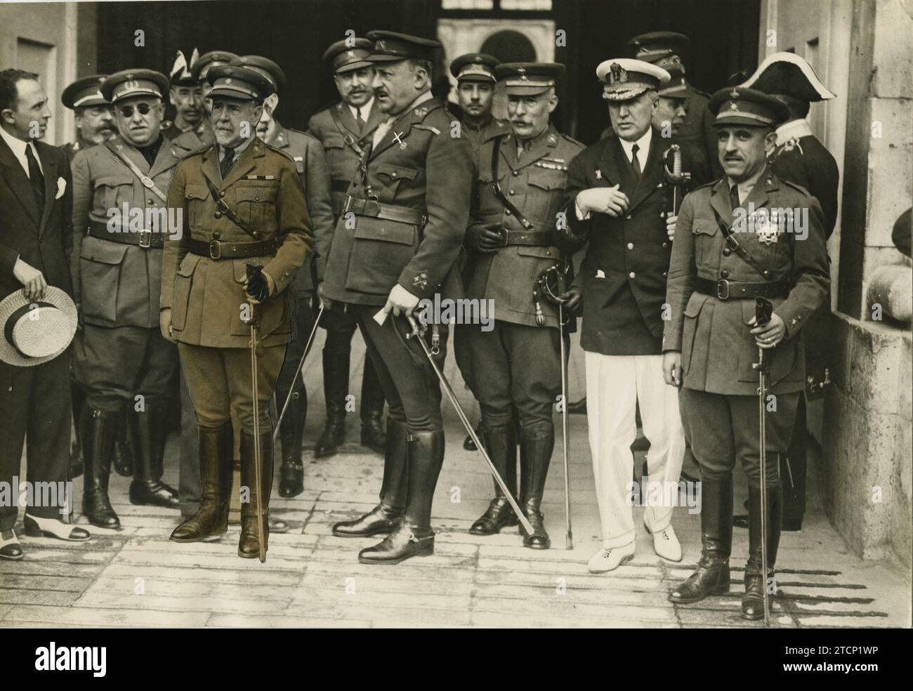 07/03/1924. Madrid. The oath of the Board of Directors. General Primo ...