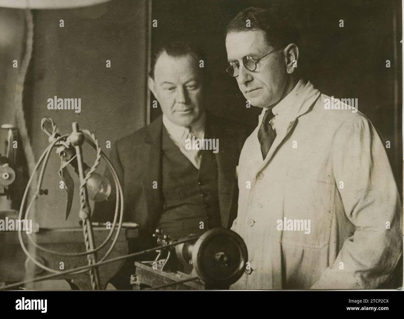 1924. The inventor of the "Devilish Lightning". The famous engineer ...
