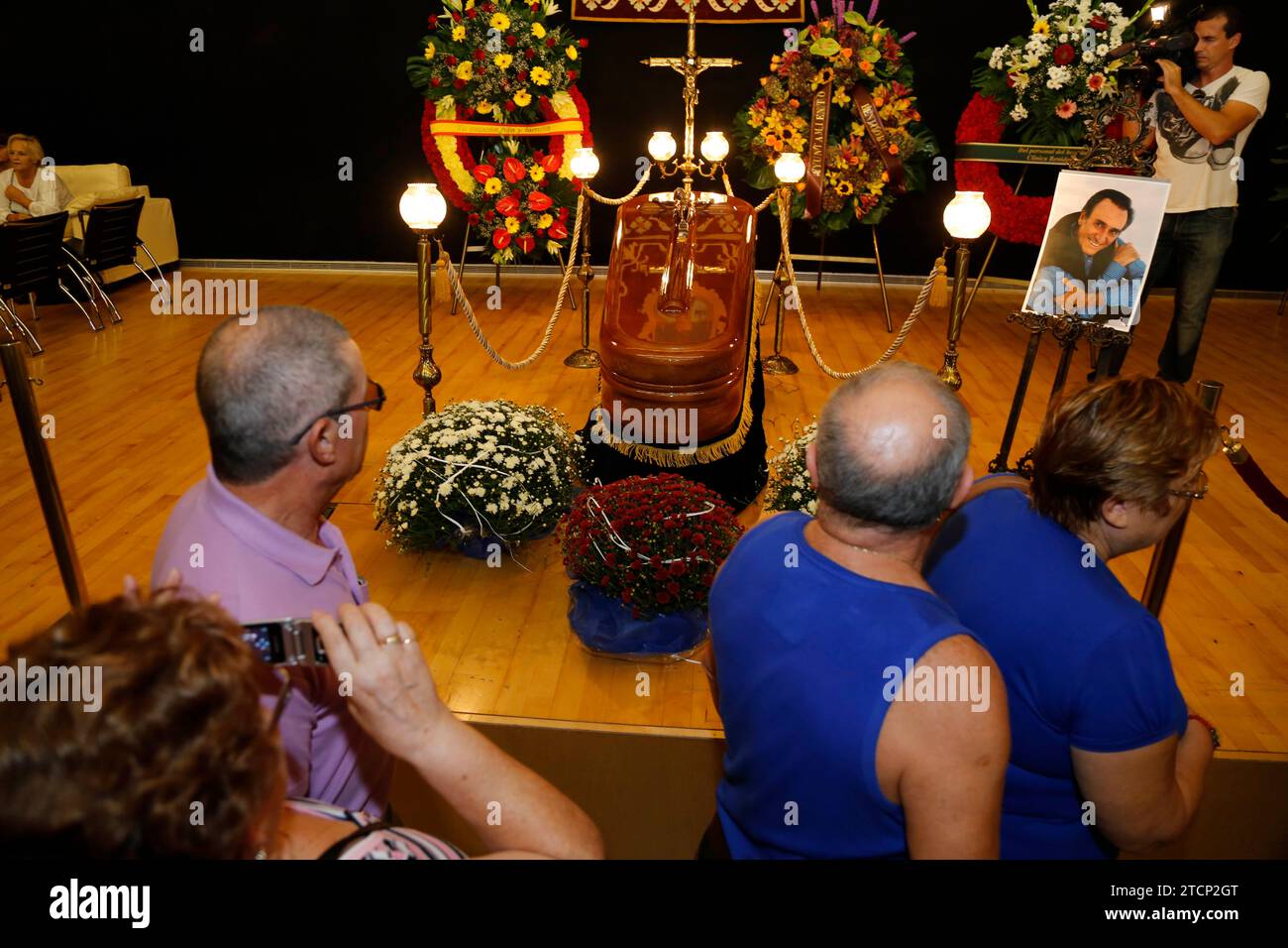 Alicante 10/24/2013 Manolo Escobar arrives at the burning chapel ...