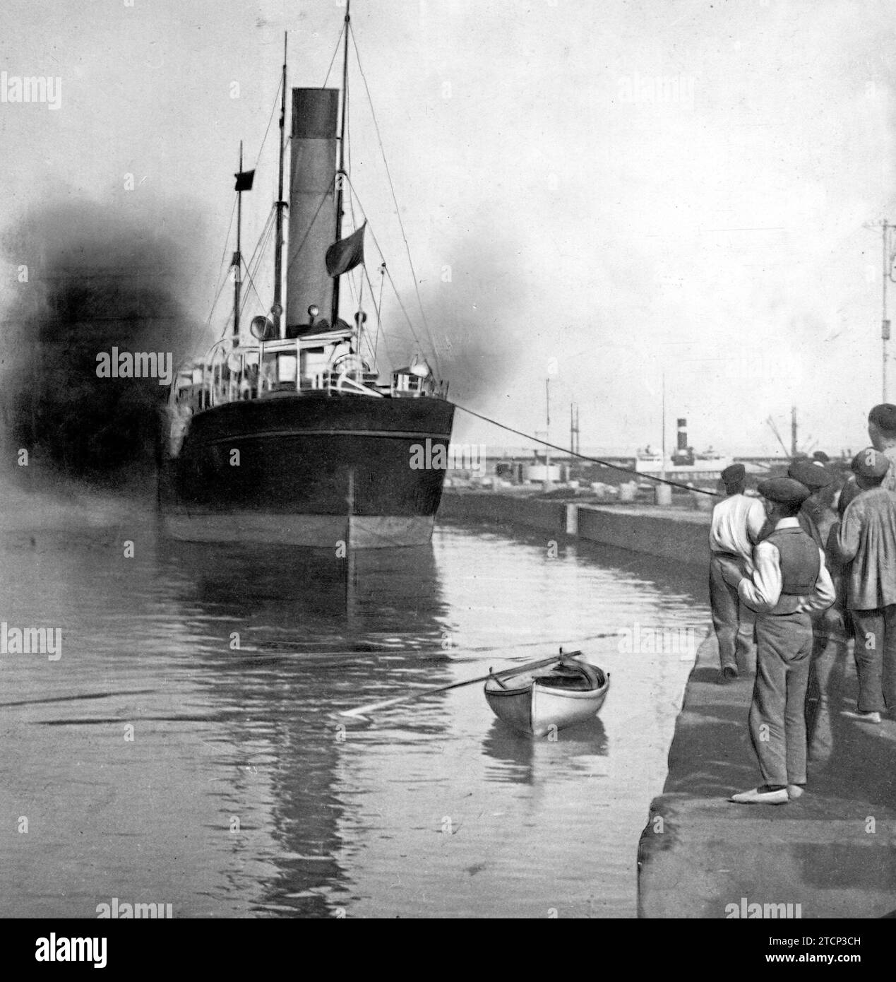 Oil burning steamer Black and White Stock Photos & Images - Alamy