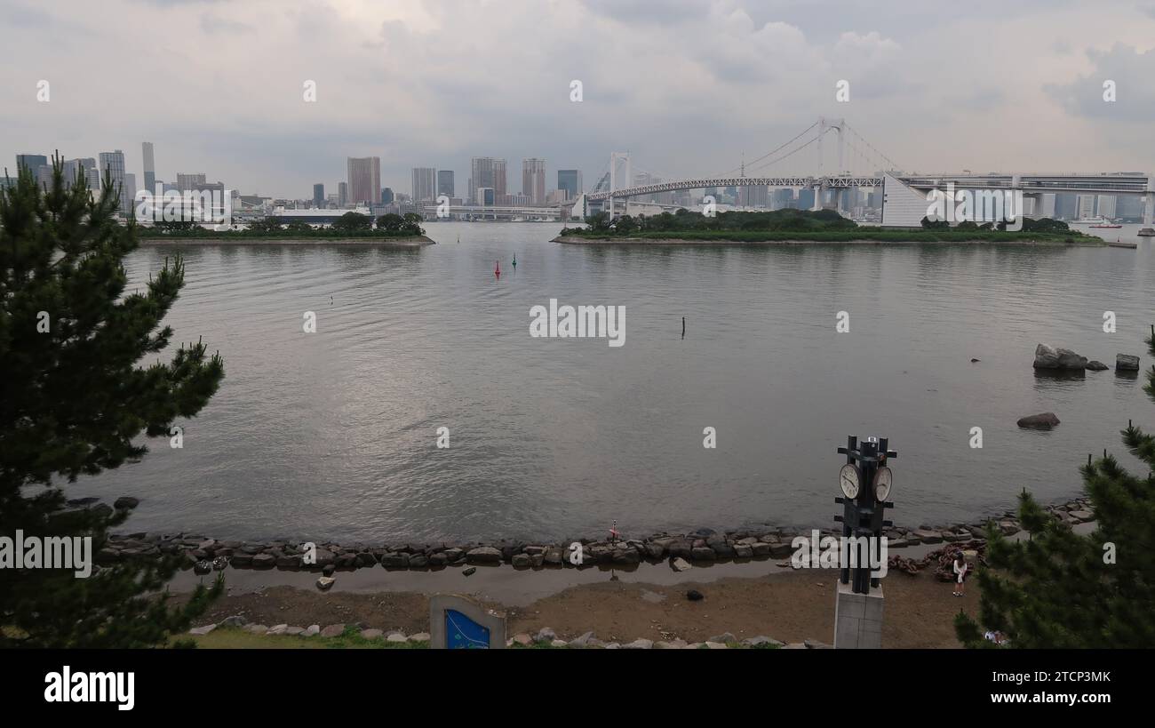 various images from a trip to Tokyo and hiroshima featuring food ...