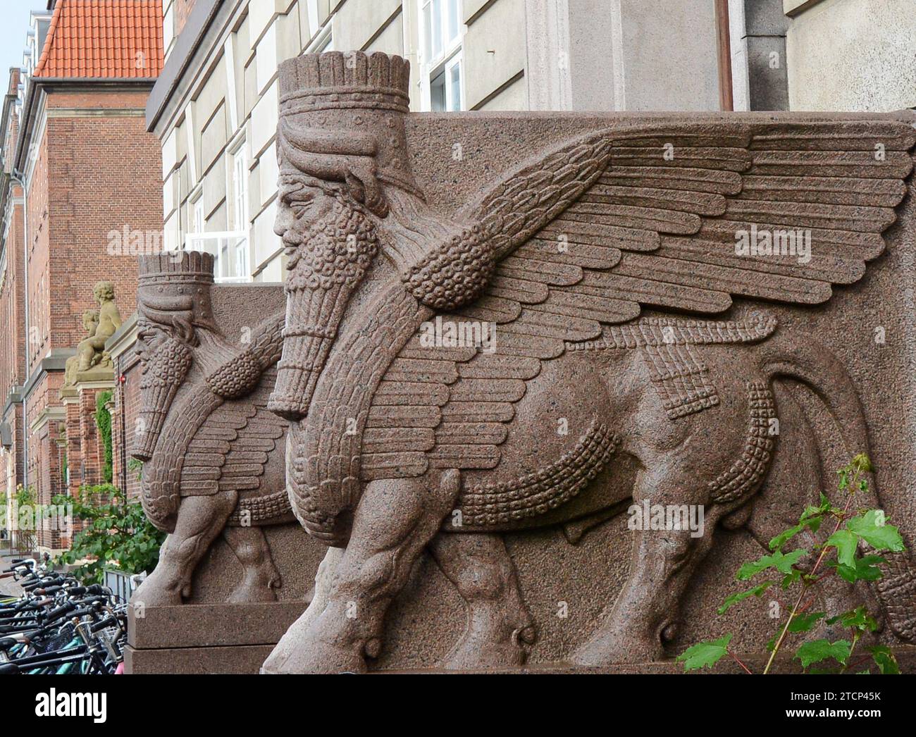 Assyrian guardians In front of the college dorms at Kristianiagade 10 ...