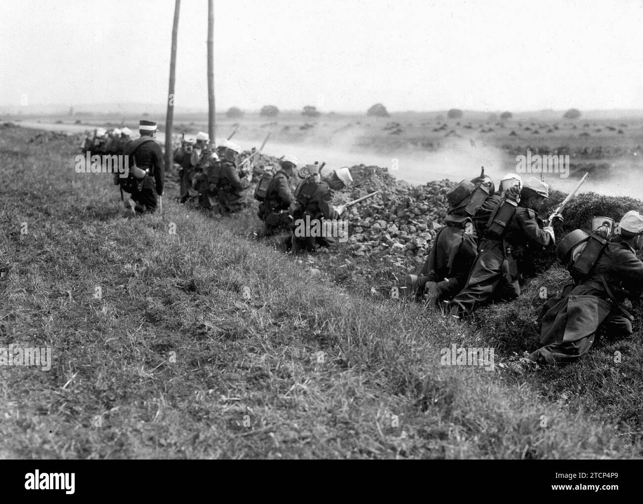 Firing operations Black and White Stock Photos & Images - Alamy