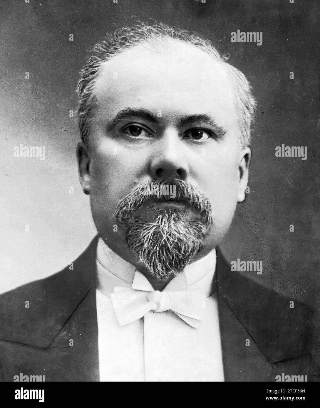 30 raymond hi-res stock photography and images - Alamy