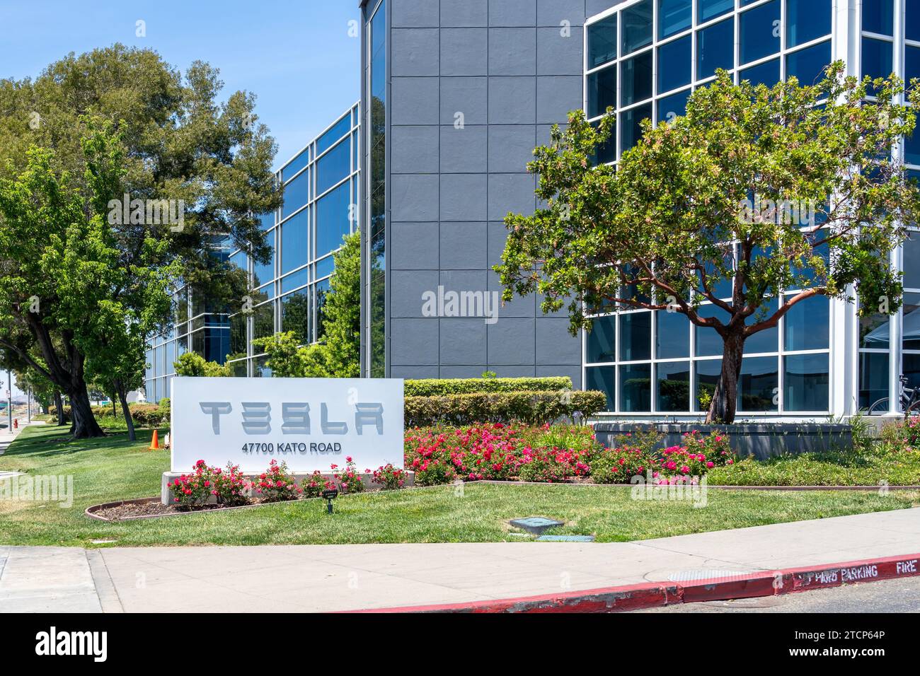 Tesla Kato Road facility in Fremont, California, USA Stock Photo - Alamy