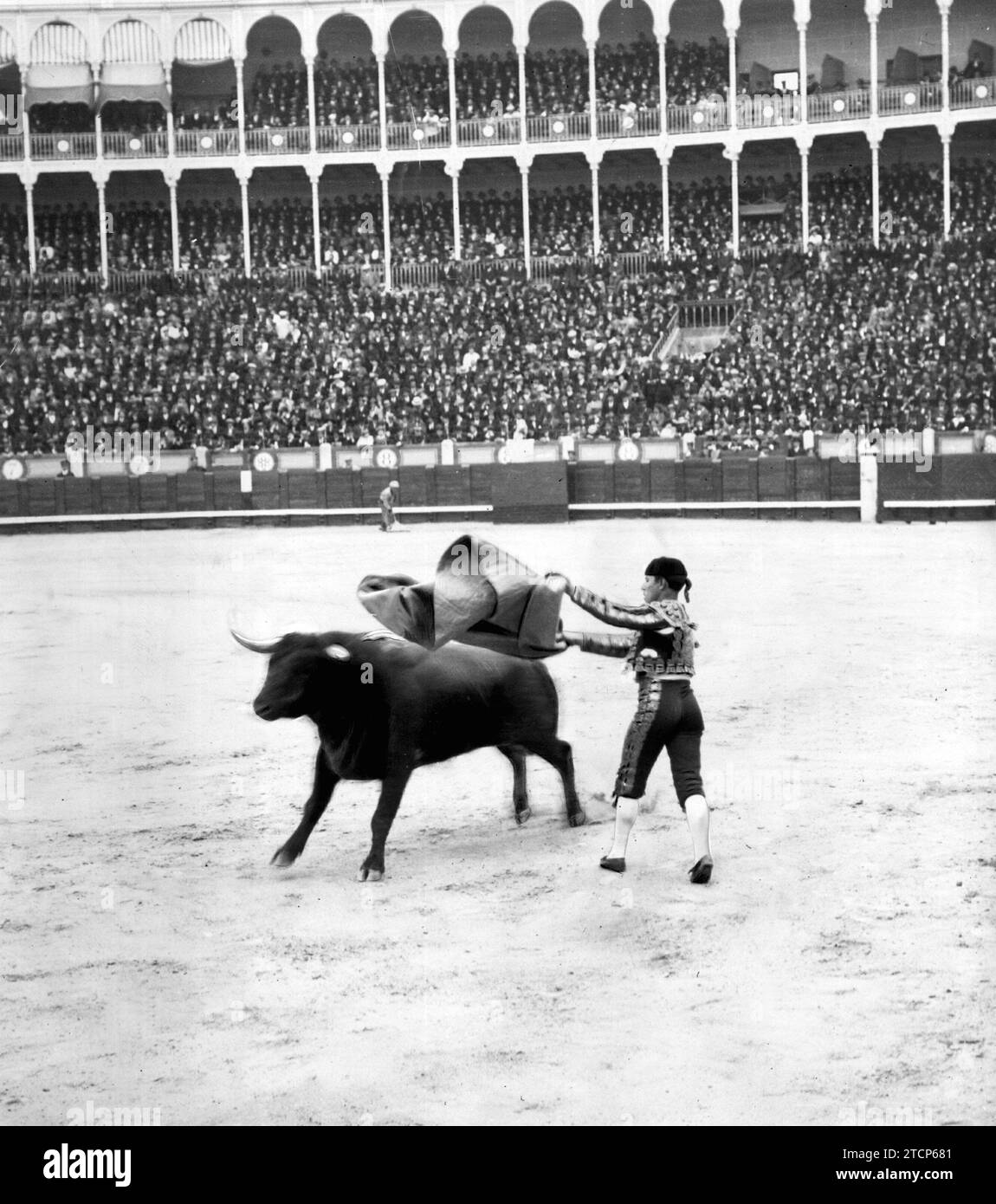 05/02/1915. From yesterday's bullfight in Madrid. The right-handed ...