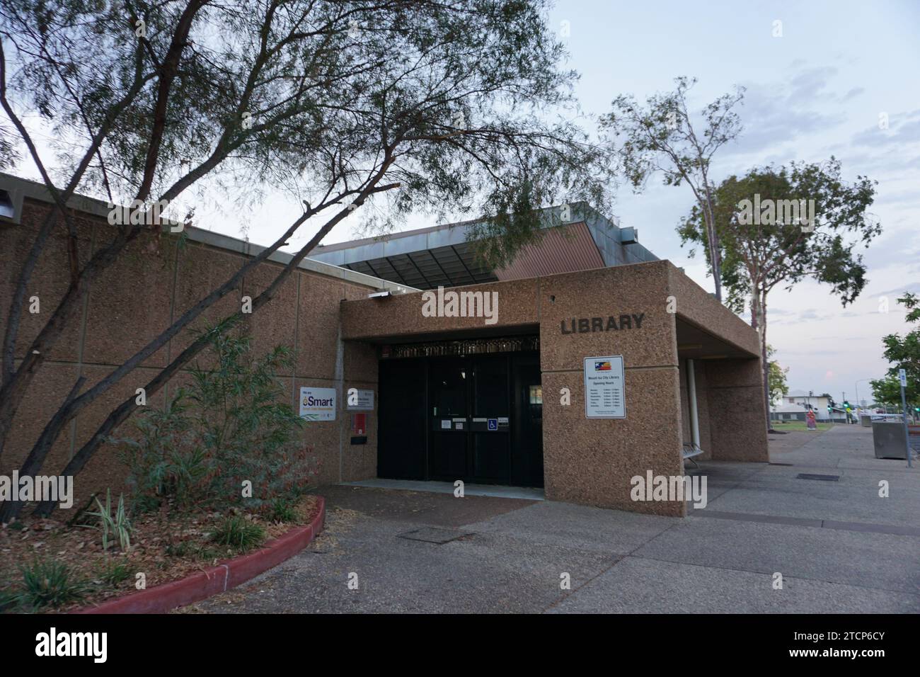 Mount isa city library hi-res stock photography and images - Alamy