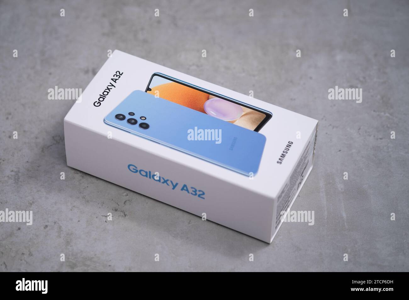 HCMC, VN - Dec 2023. Samsung Galaxy A32 smartphone Stock Photo - Alamy