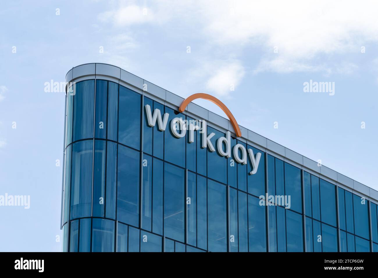 Workday hi-res stock photography and images - Alamy