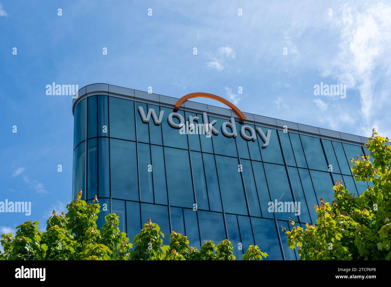 Workday hi-res stock photography and images - Alamy