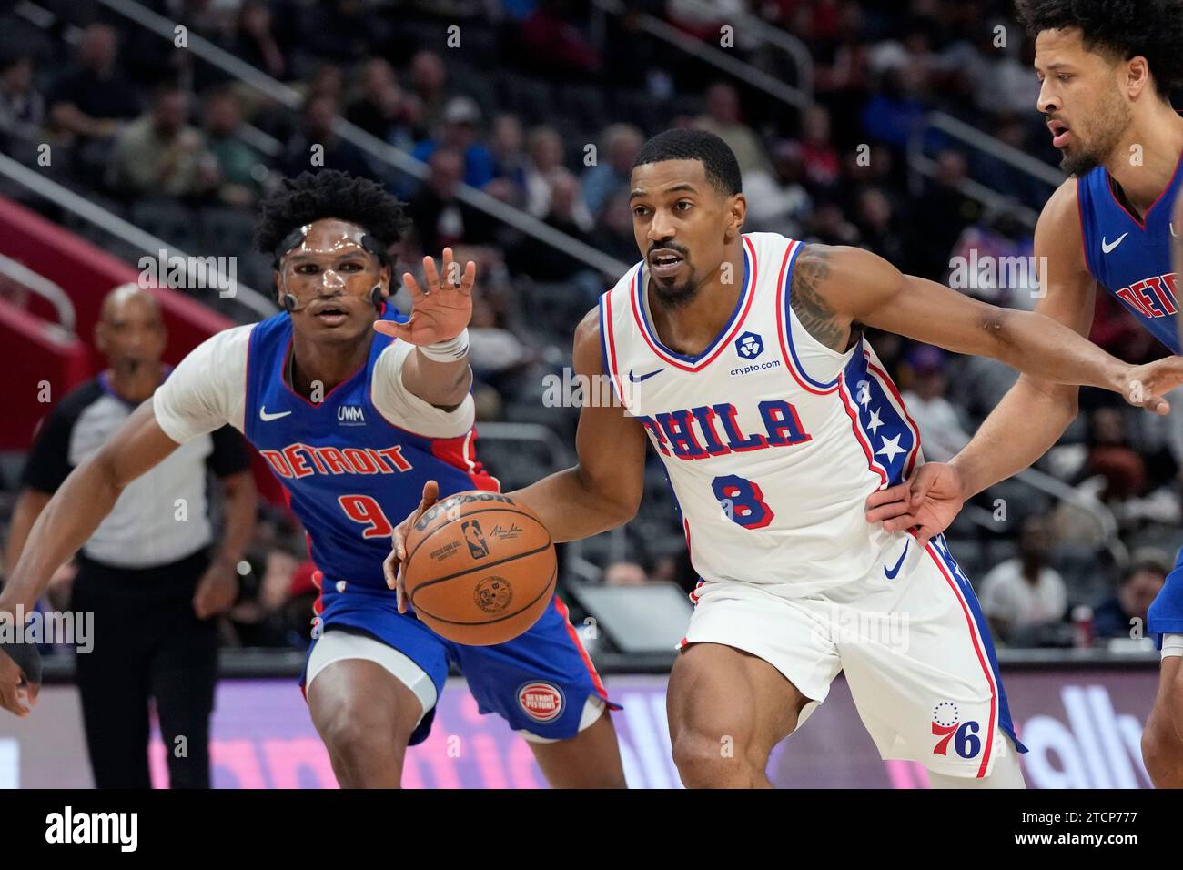 Philadelphia 76ers guard De'Anthony Melton (8) drives past Detroit Pistons guard Cade Cunningham ...