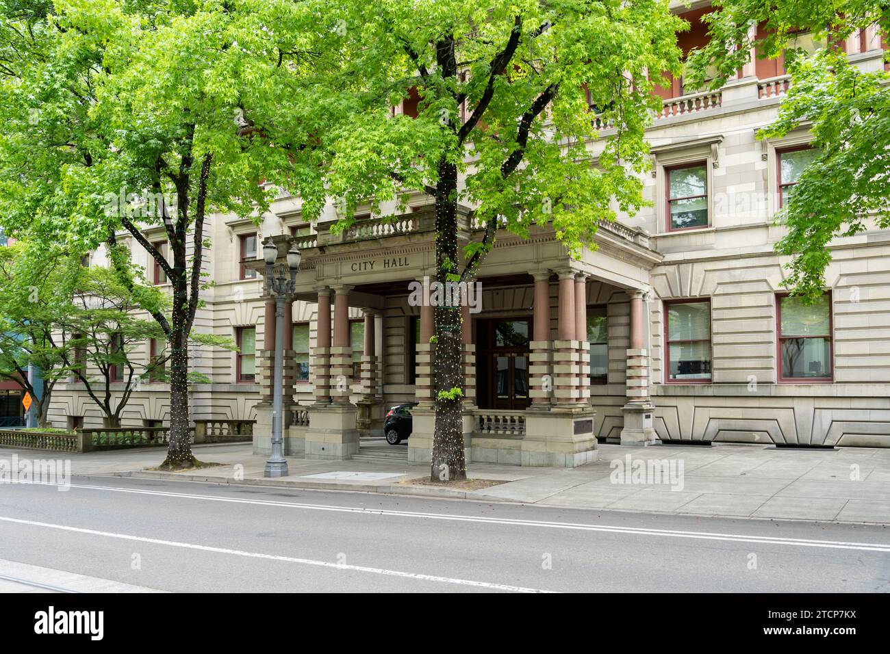 Portland city hall in hi-res stock photography and images - Alamy