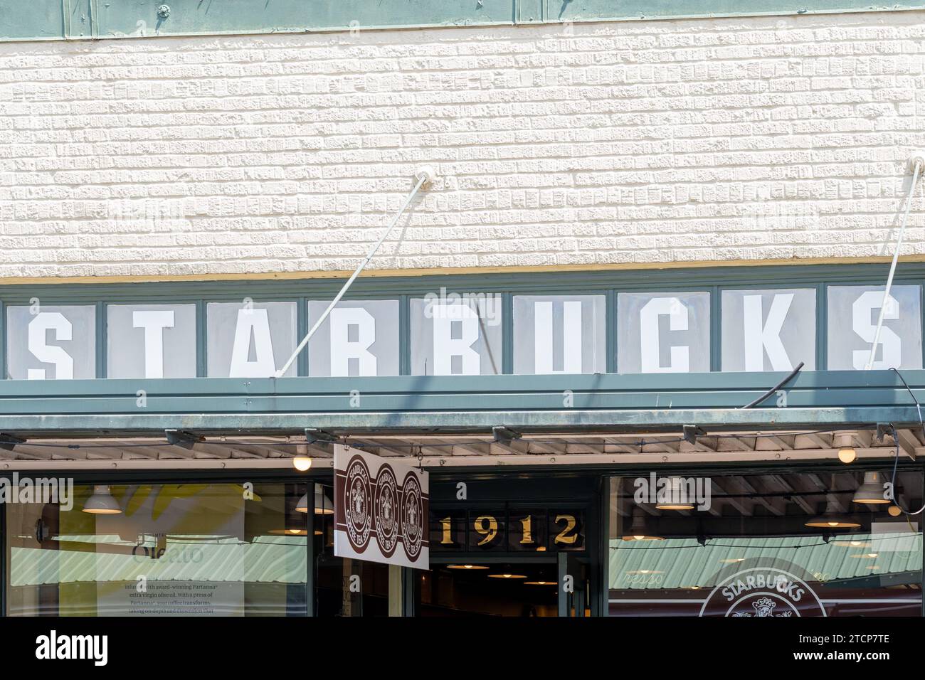 First starbucks hi-res stock photography and images - Alamy