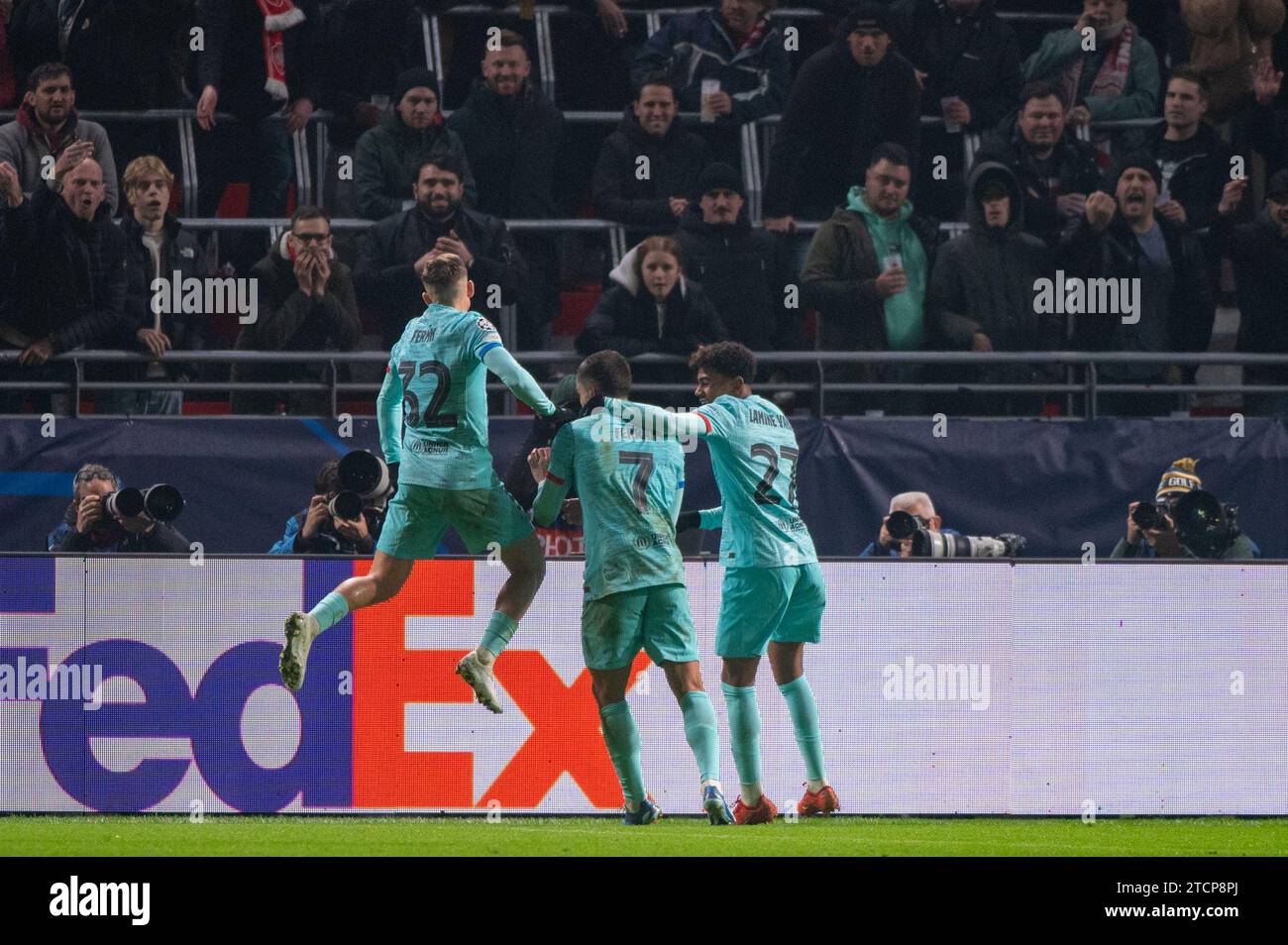 Antwerp, Belgium. 14th Dec, 2023. Ferran Torres of Barcelona celebrates ...