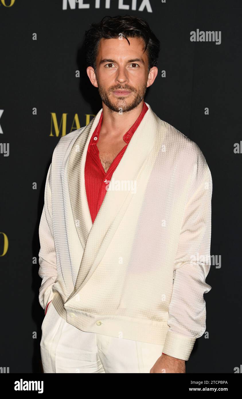 LOS ANGELES, CALIFORNIA - DECEMBER 12: Jonathan Bailey attends Netflix ...