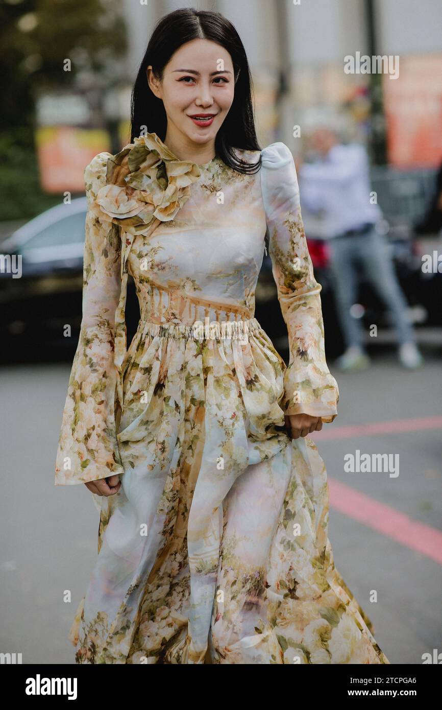 Paris, France. 02nd Oct, 2023. Street style, Zuo An Xiao arriving at ...