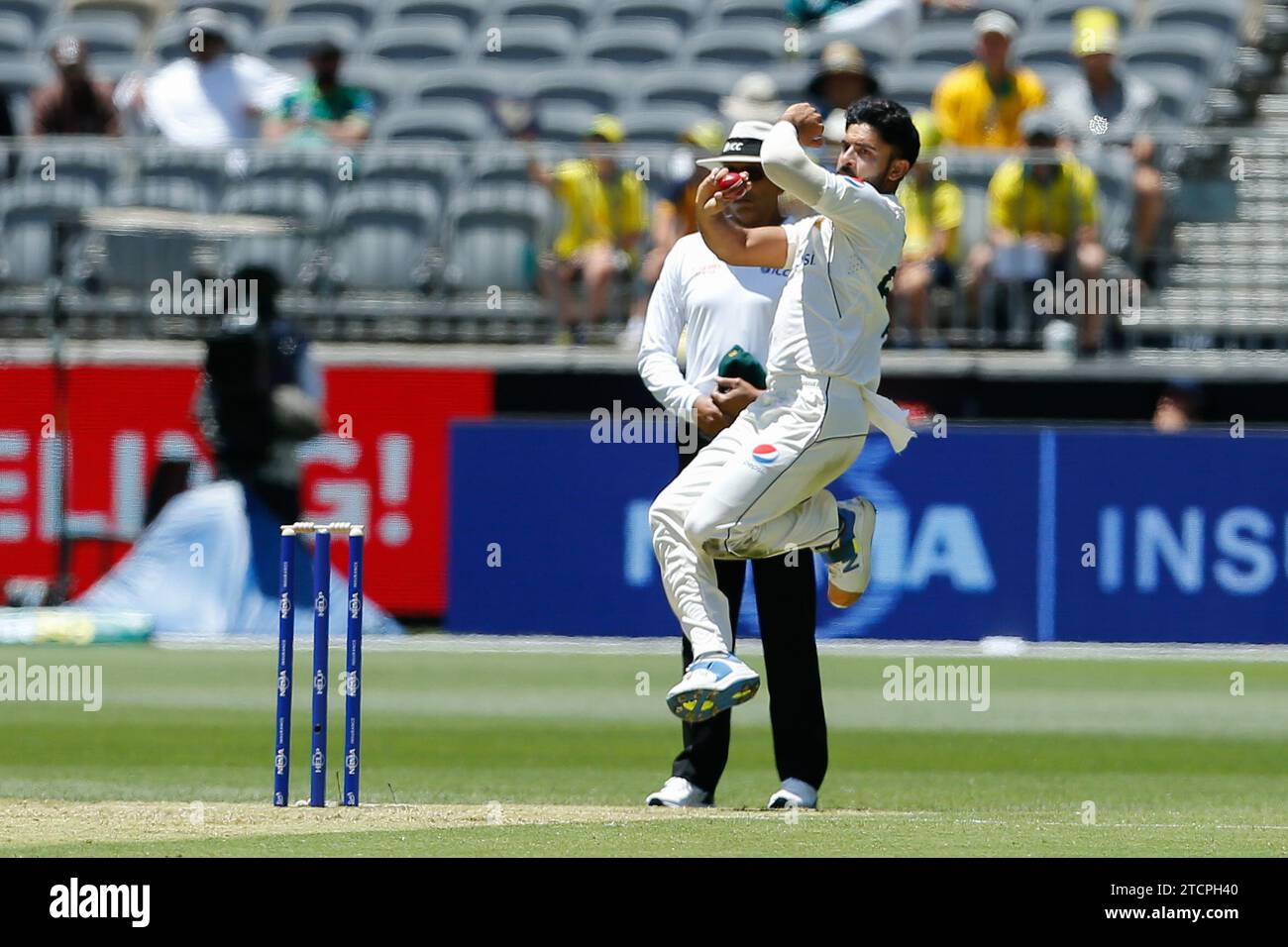 Perth Stadium, Perth, Australia. 14th Dec, 2023. International Test ...