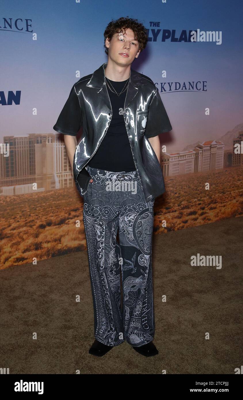 Las Vegas, NV, USA. 13th Dec, 2023. Van Crosby. Red Carpet World ...