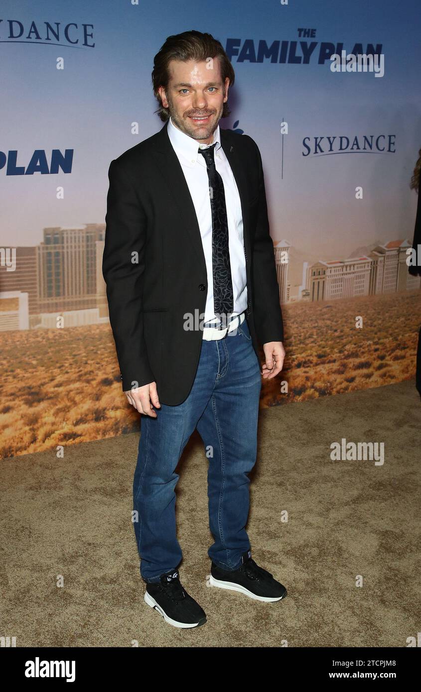 Las Vegas, NV, USA. 13th Dec, 2023. Ryan Homchick. Red Carpet World ...