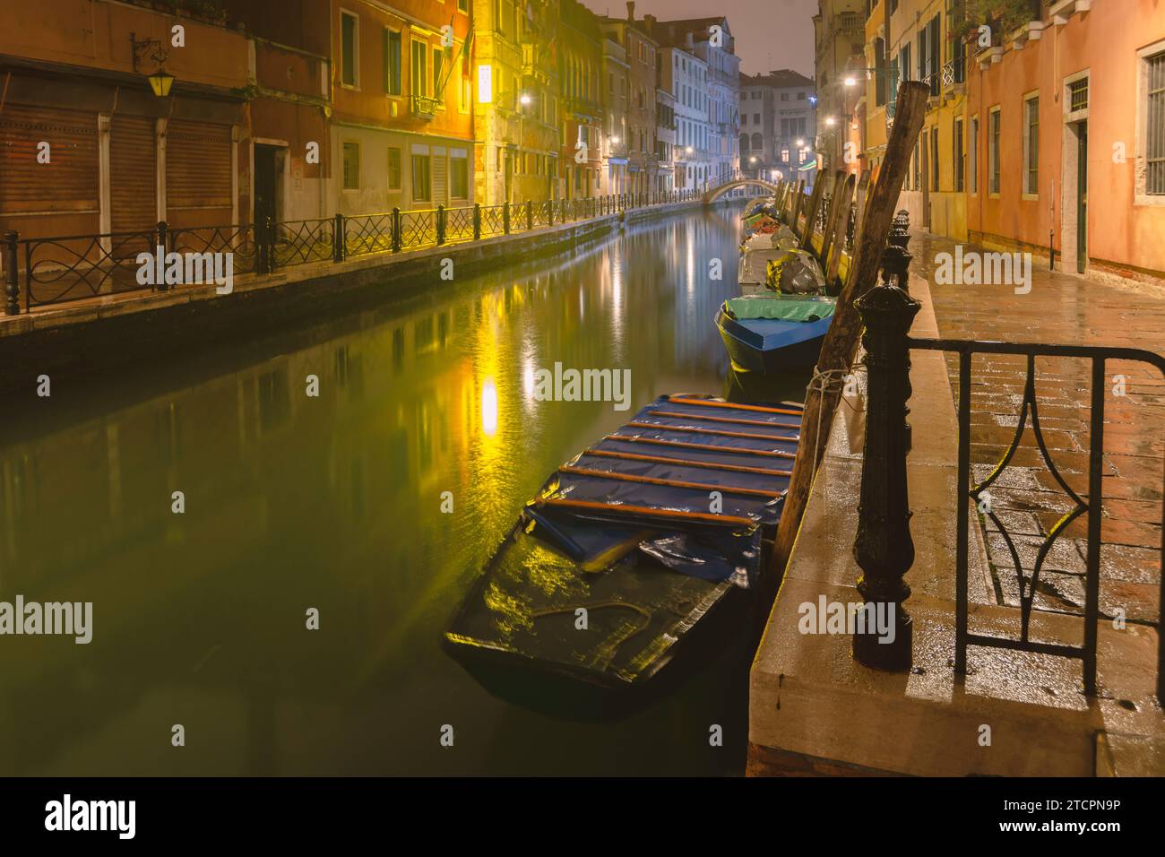 Venice humidity hi-res stock photography and images - Alamy
