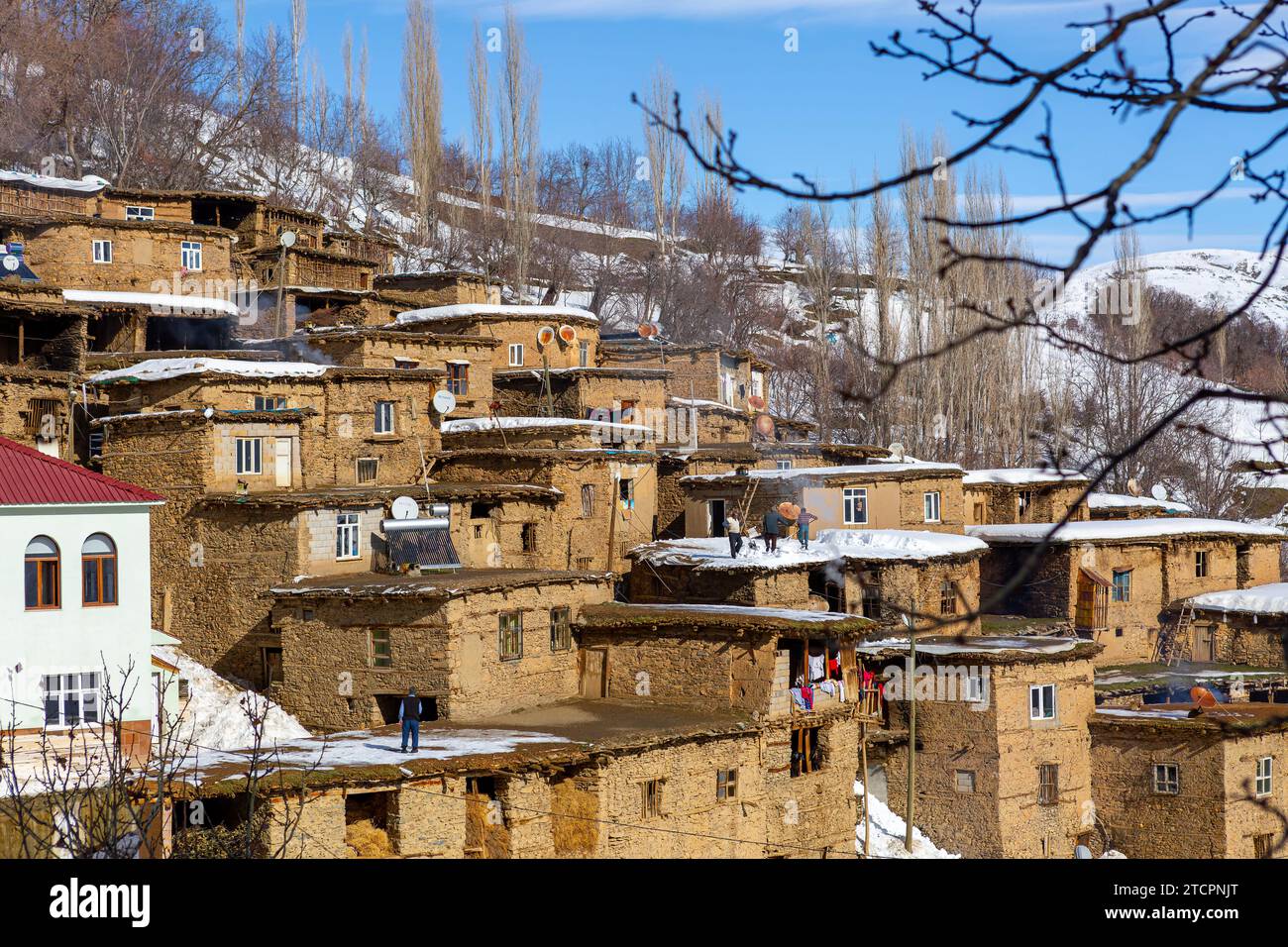 Historical Hizan Houses and natural scenery, Bitlis Stock Photo - Alamy