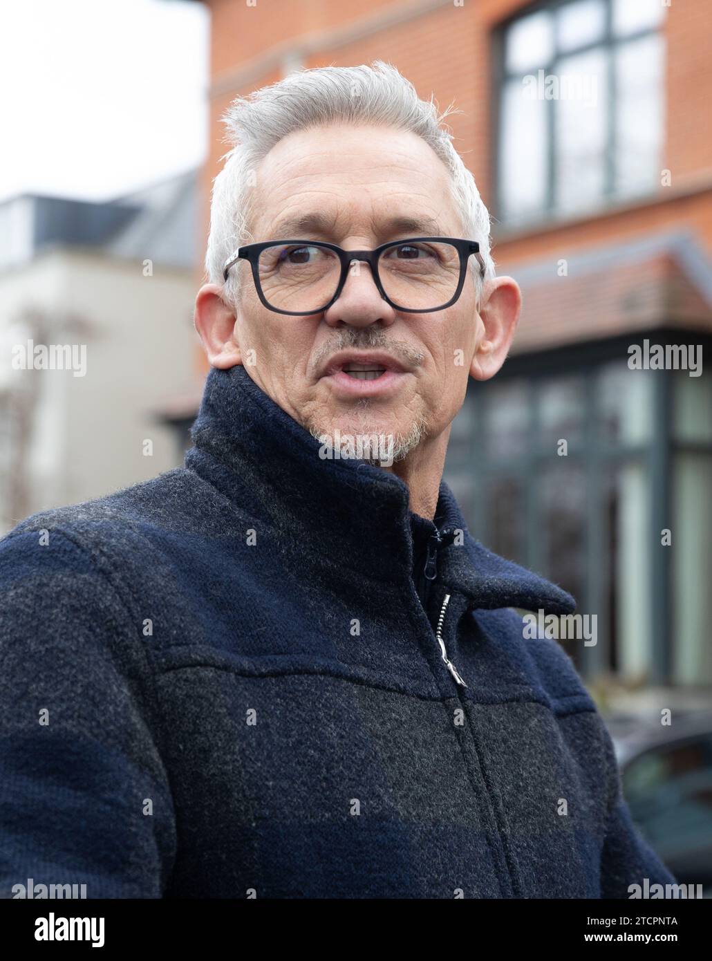Match day host gary hi-res stock photography and images - Alamy