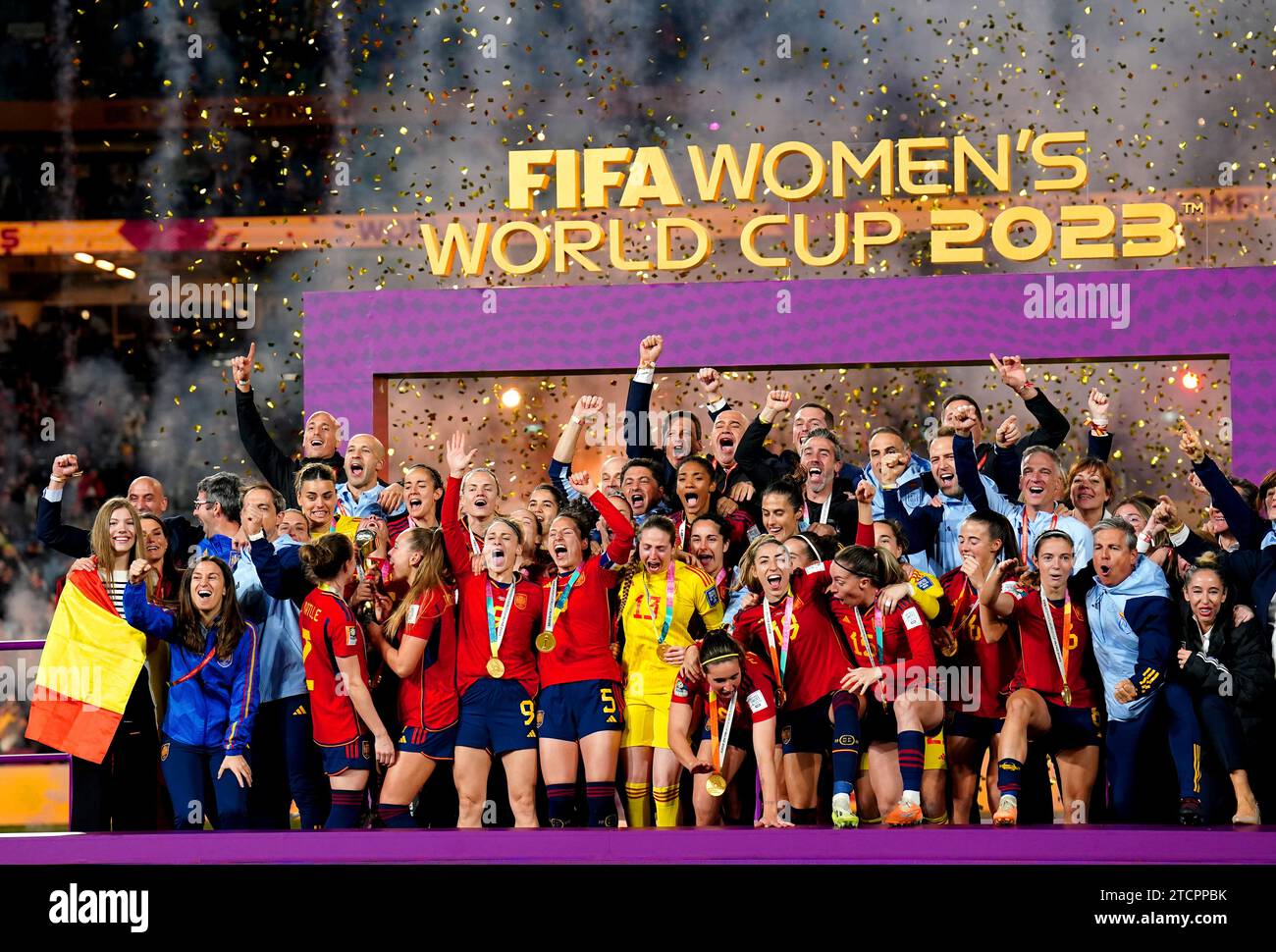 Spain players and staff celebrate winning the world cup hi-res stock ...