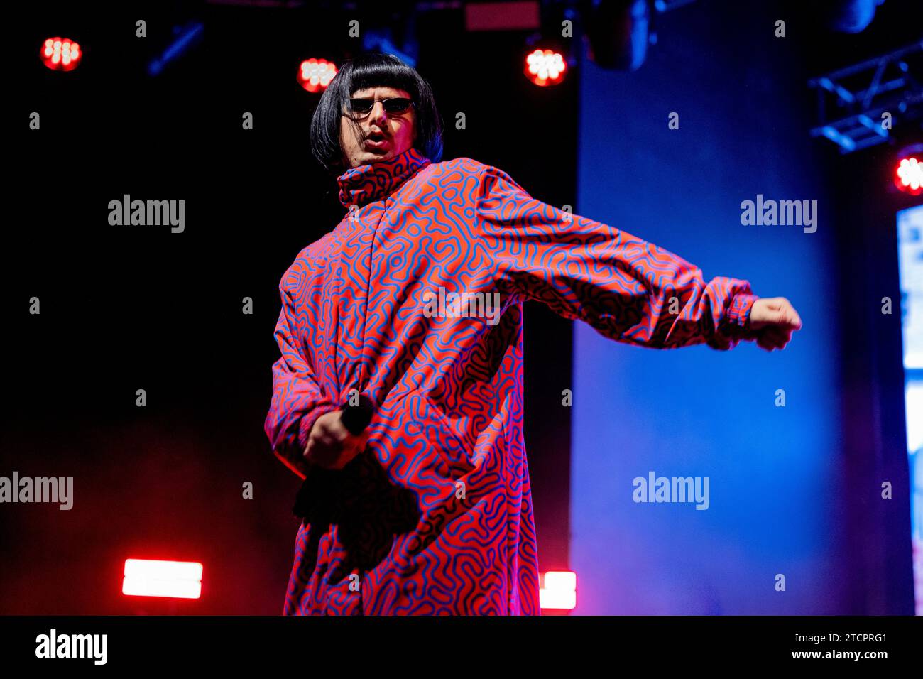 Oliver tree music pics hi-res stock photography and images - Alamy