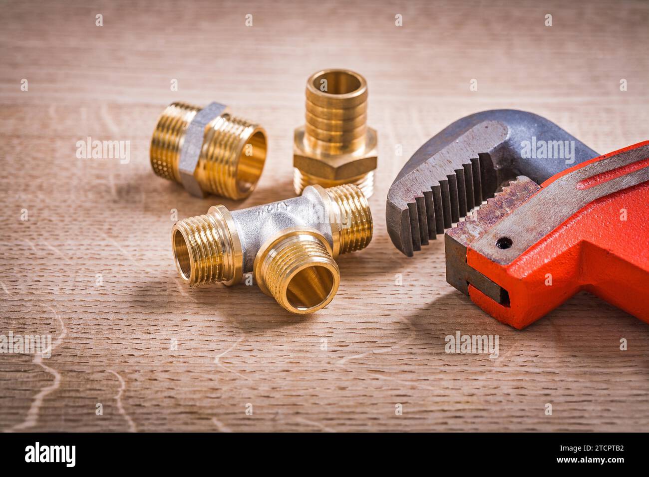 Brass socket hi-res stock photography and images - Alamy