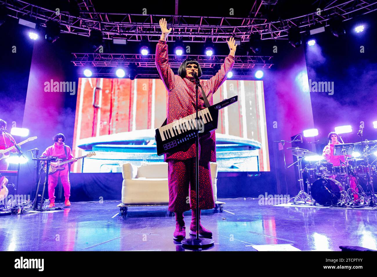 Oliver tree keyboard hi-res stock photography and images - Alamy