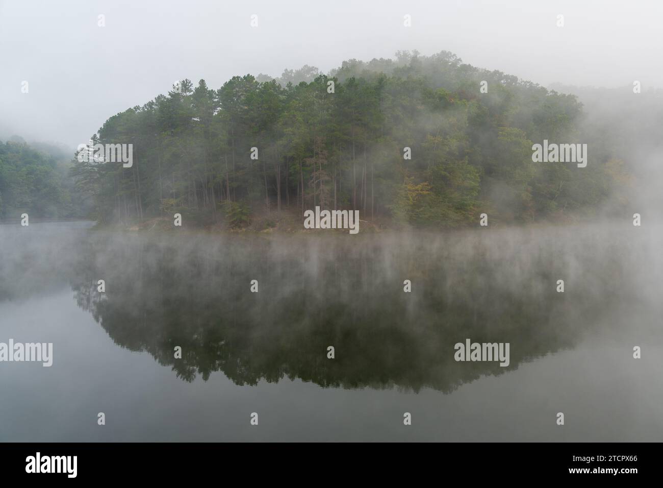 Lake Vesuvius Recreation Area at Wayne National Forest in Ohio Stock ...