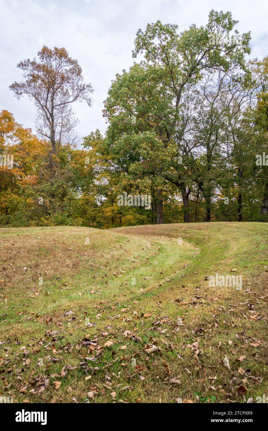 The Serpent Mound State Memorial, Effigy Mound in Peebles, Ohio Stock ...