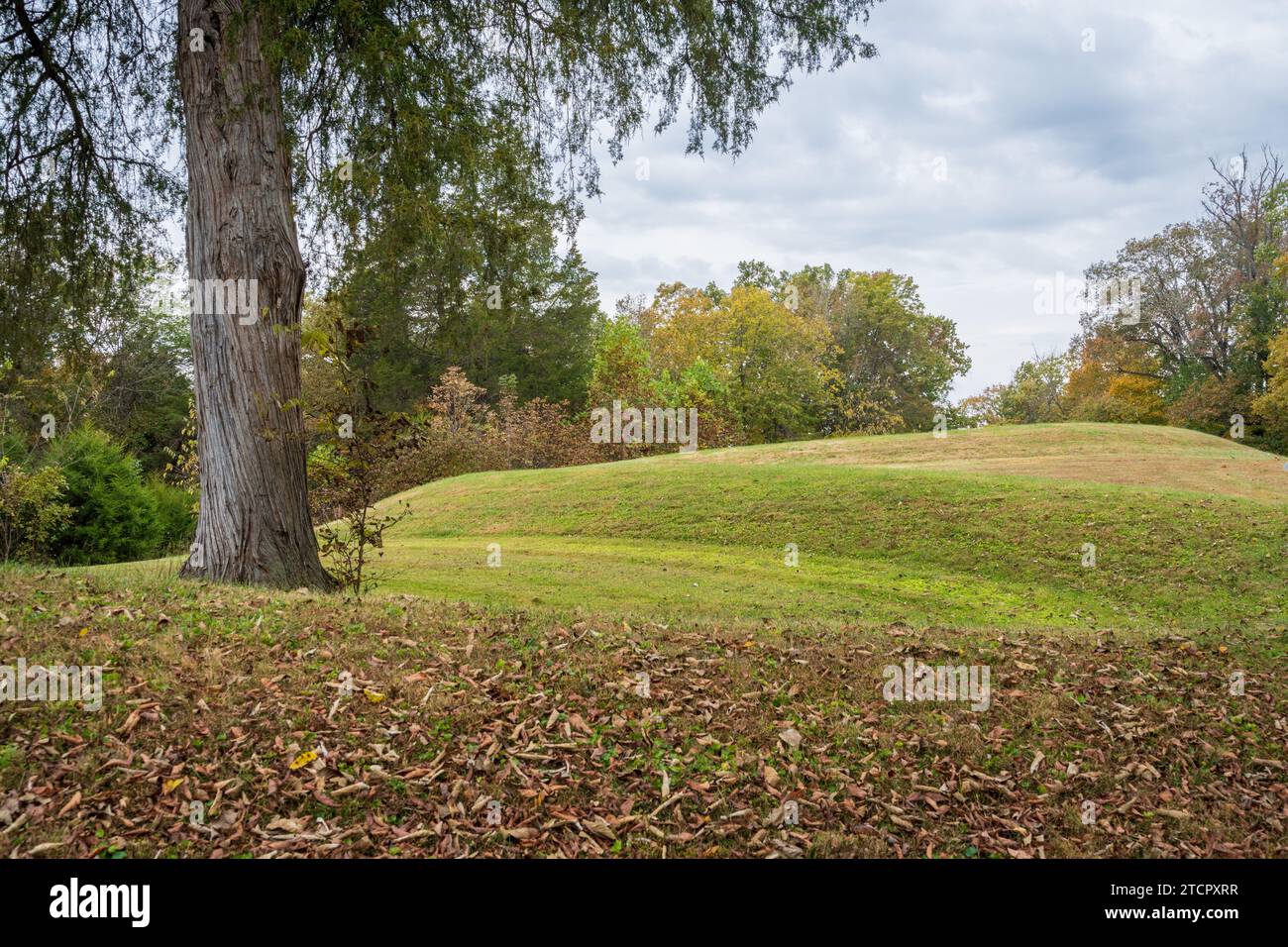 The Serpent Mound State Memorial, Effigy Mound in Peebles, Ohio Stock ...