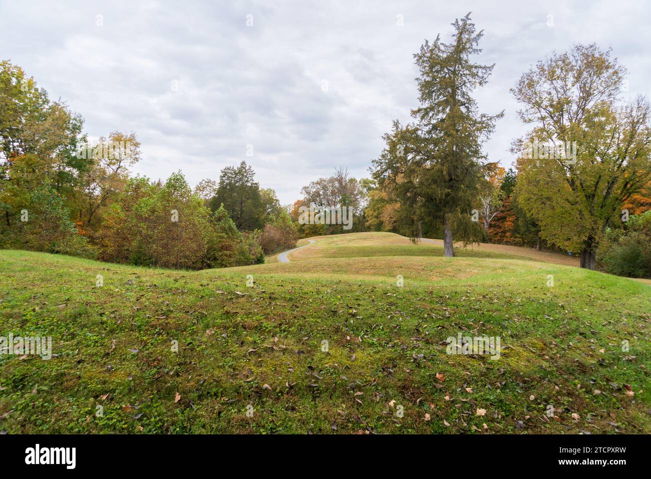 The Serpent Mound State Memorial, Effigy Mound in Peebles, Ohio Stock ...