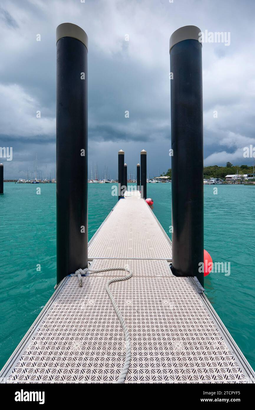 Australia coast jetty hi-res stock photography and images - Alamy