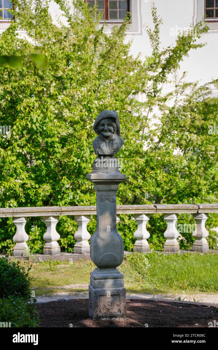 Stone figure, bust, statue in the castle park, behind Geislingen moated ...