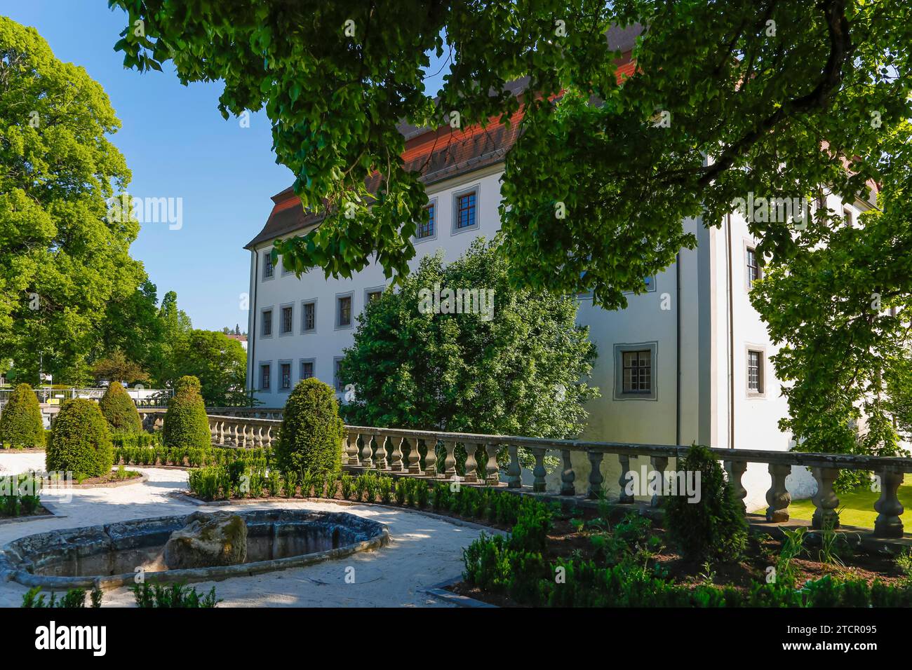 Geislingen moated castle, three-winged moated castle complex, former ...