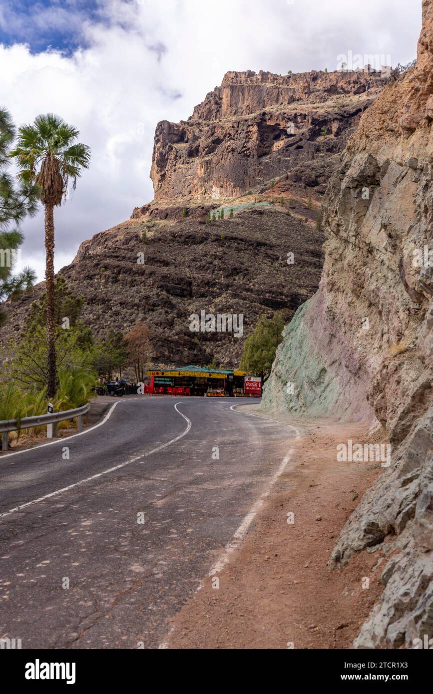 Monumento Natural Azulejos de Veneguera, rainbow rocks, volcanic ...