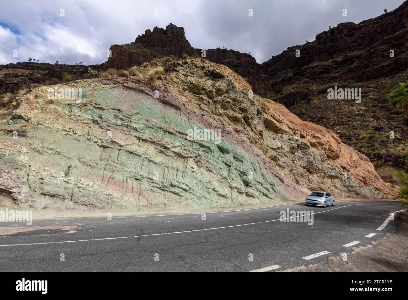 Monumento Natural Azulejos de Veneguera, rainbow rocks, volcanic ...