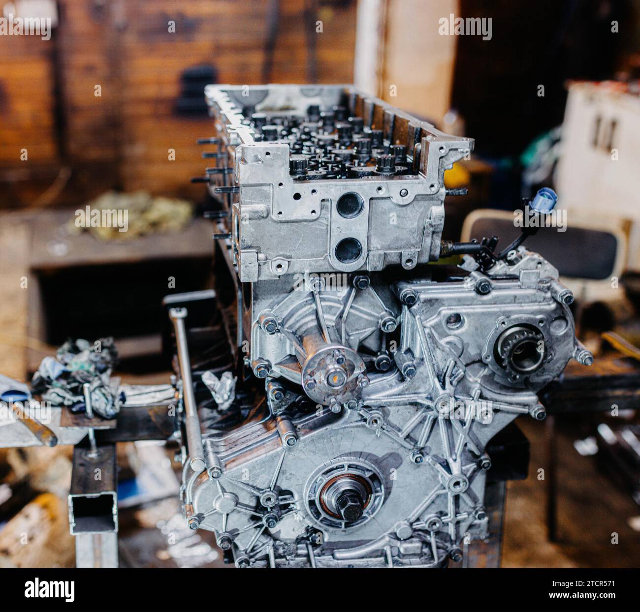 Car engine dismantling, car engine repair Stock Photo - Alamy