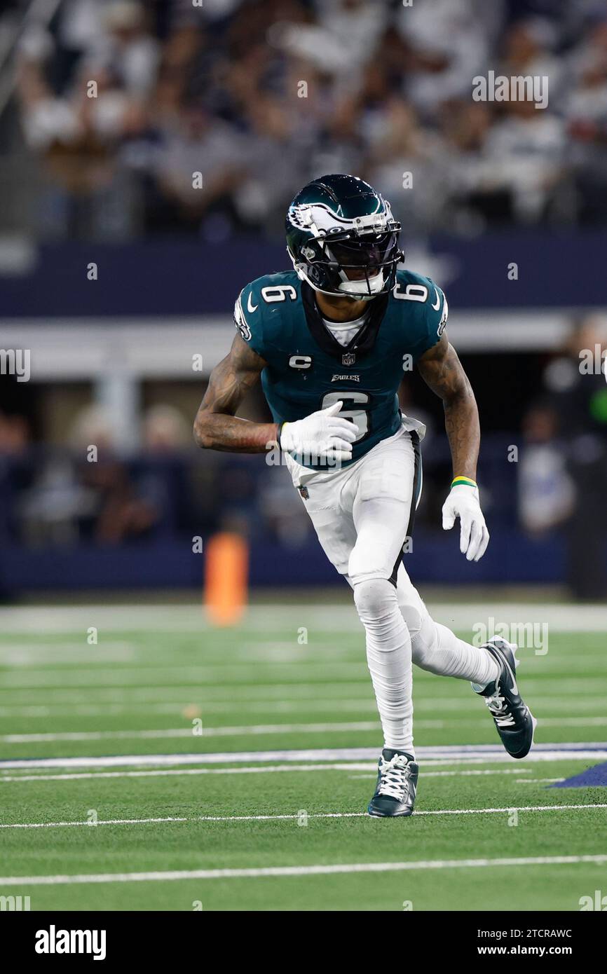 Philadelphia Eagles wide receiver DeVonta Smith (6) runs a pass route ...