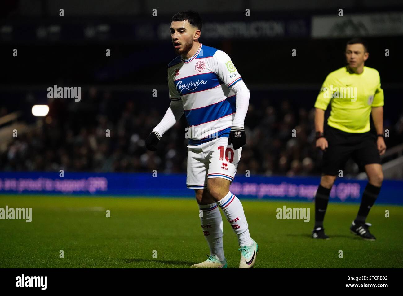 Queens park rangers chair hi-res stock photography and images - Alamy