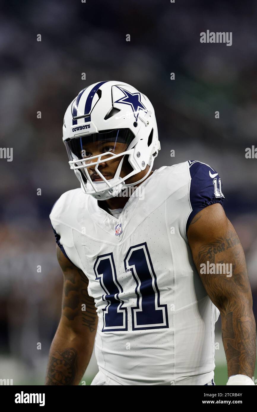 Dallas Cowboys linebacker Micah Parsons (11) during pregame warmups ...