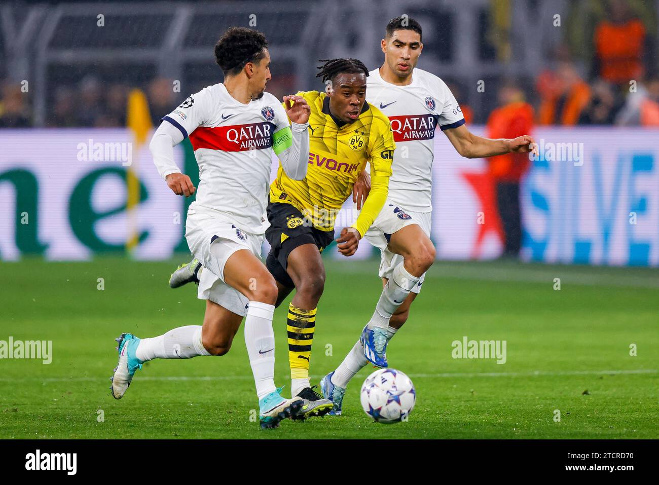 DORTMUND, GERMANY - DECEMBER 13: Marquinhos (Paris Saint-Germain ...