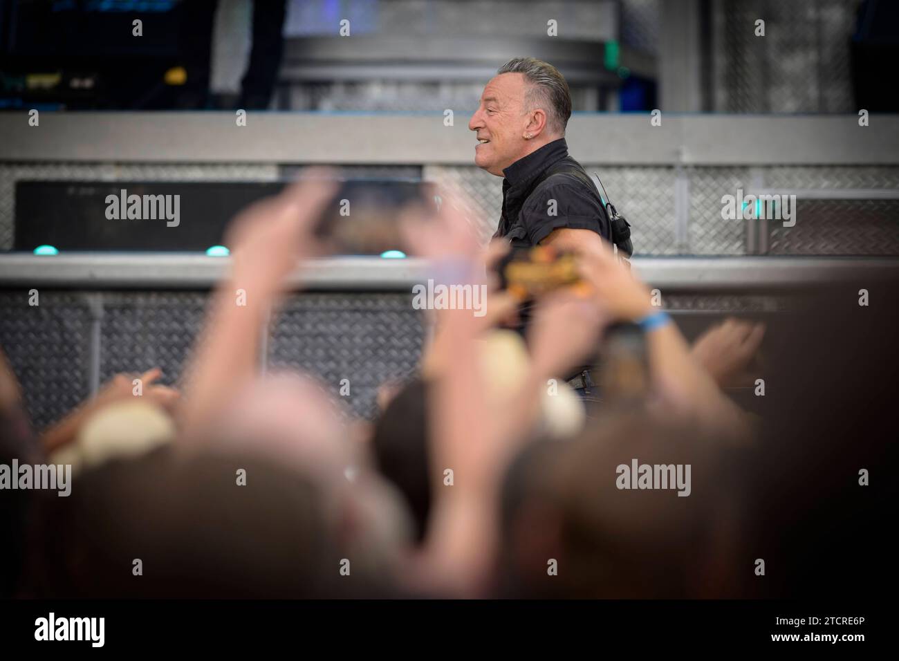 Bruce Springsteen & The E Street Band Tour 2023 live im Olympiastadion ...