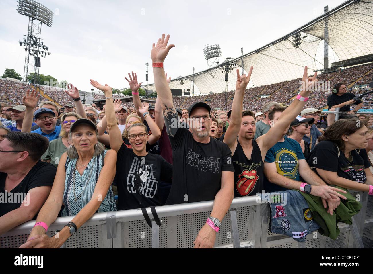 Publikum bei Bruce Springsteen & The E Street Band Tour 2023 live im ...