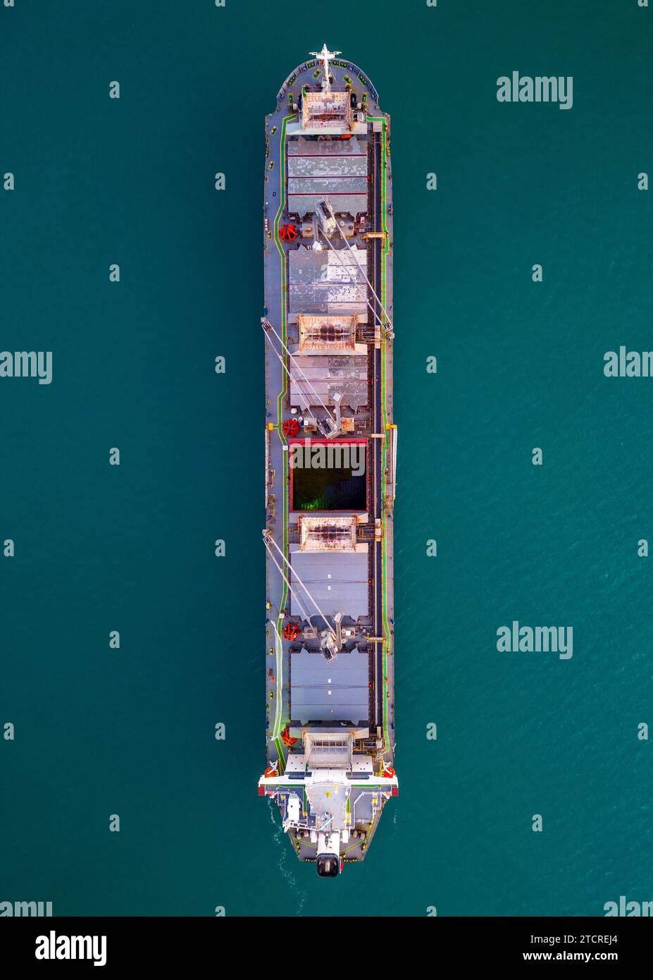 Delivering wood chips hi-res stock photography and images - Alamy